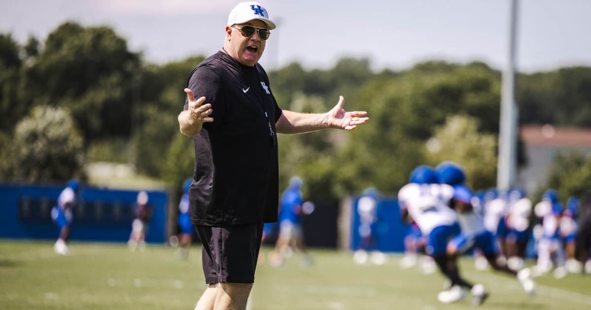 Mark Stoops made his team restart practice after ‘big fight’: ‘It kind ...