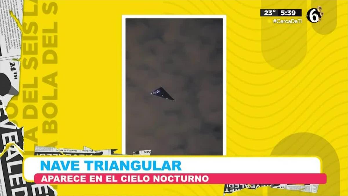 Nave triangular aparece en el cielo nocturno