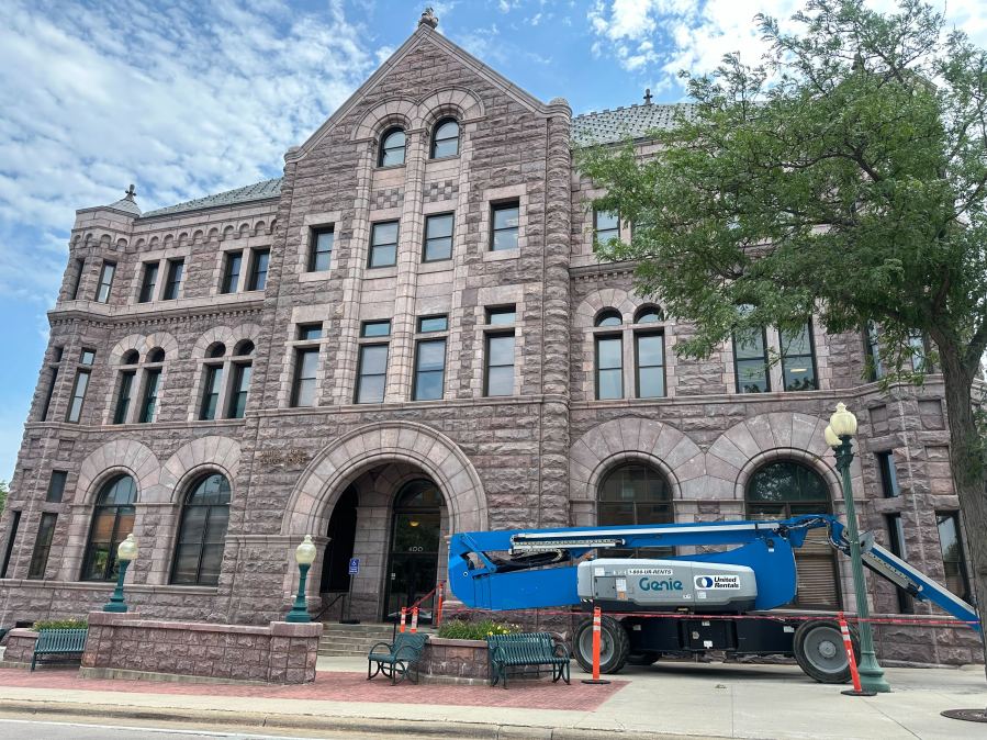 Charles Mix murder suspect pleads not guilty