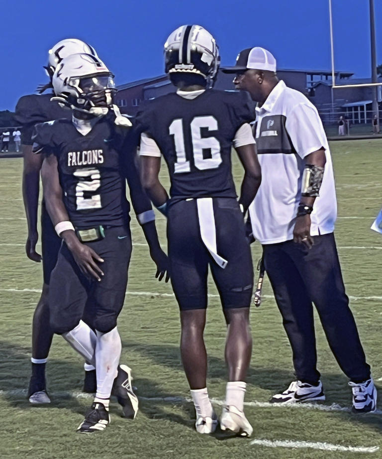 Jensen Beach football blanks Treasure Coast in weather-shortened contest