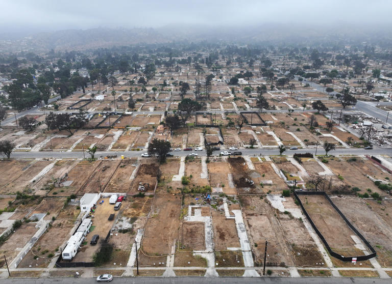 Army Corps completes debris removal from Eaton Fire in Altadena