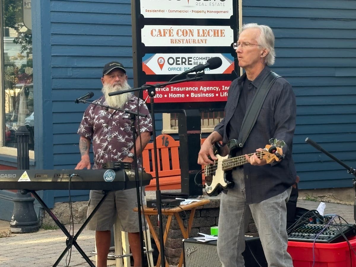 Newtown's Bunker Band Rocks State Street With The Classics
