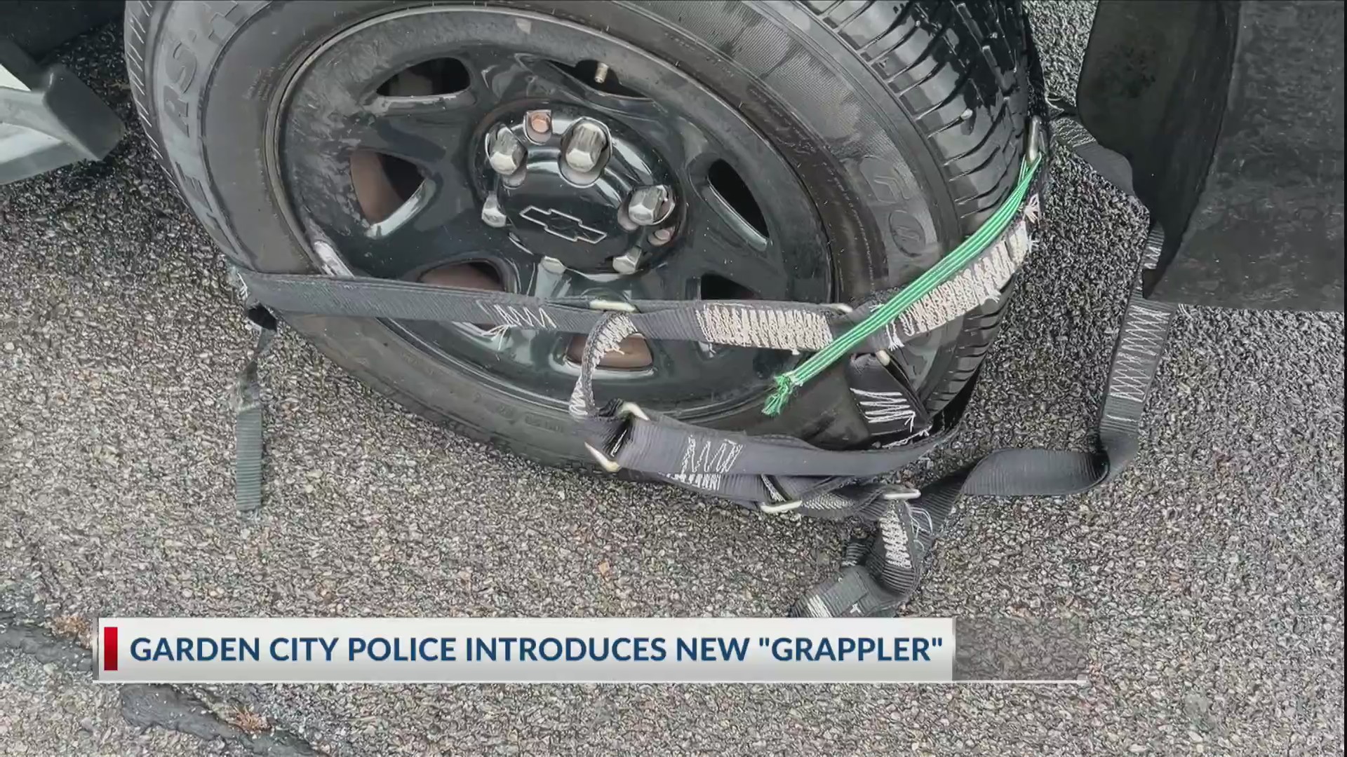 ONLY on News 3: Garden City Police train with "The Grappler"