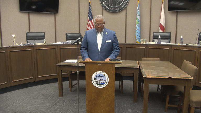 Selma mayor officially concedes reelection bid for 4th term