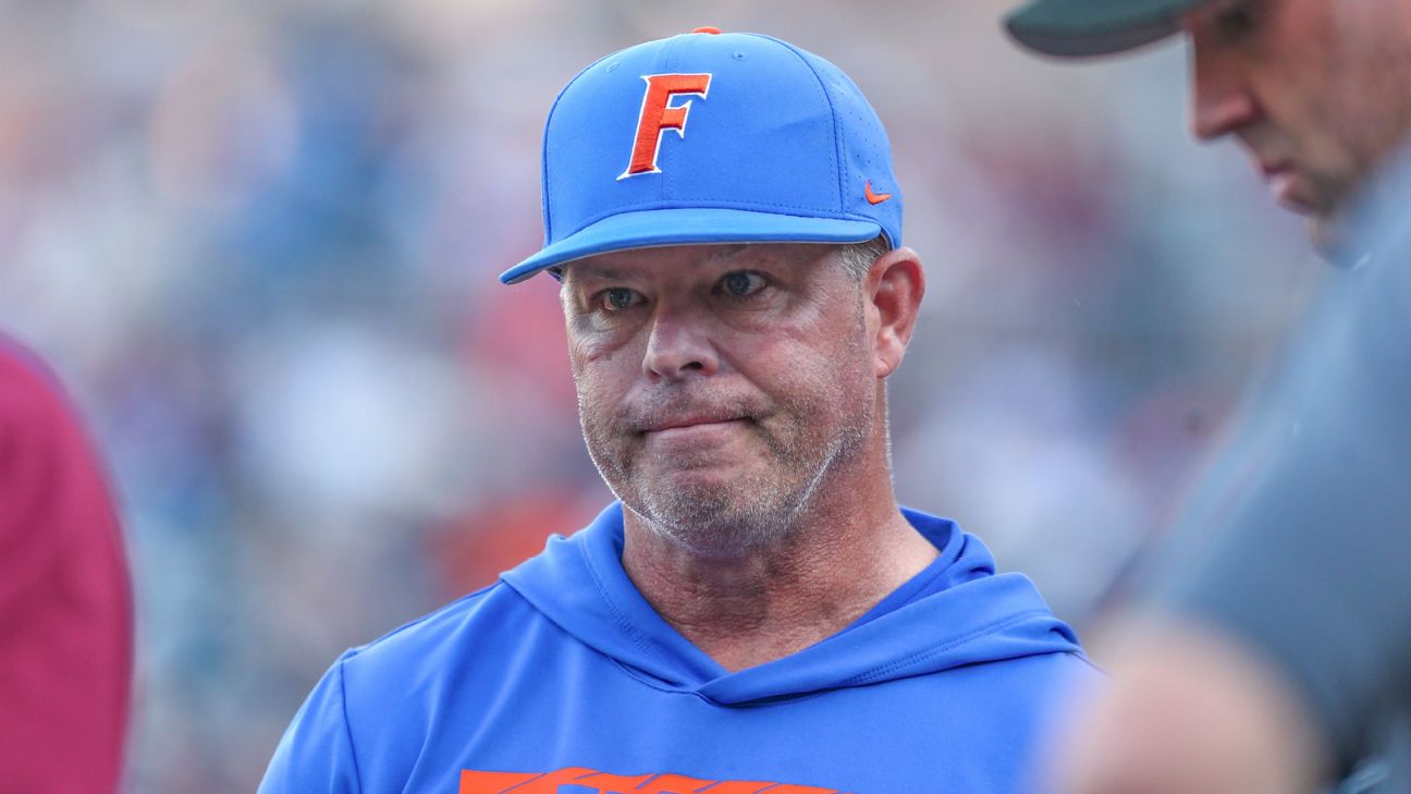 Gators baseball coach Kevin O'Sullivan takes personal leave