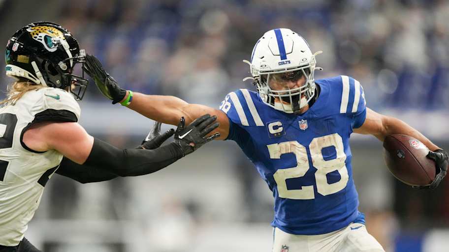 Fantasy Football Running Back Rankings: Draft Jonathan Taylor Over Josh ...