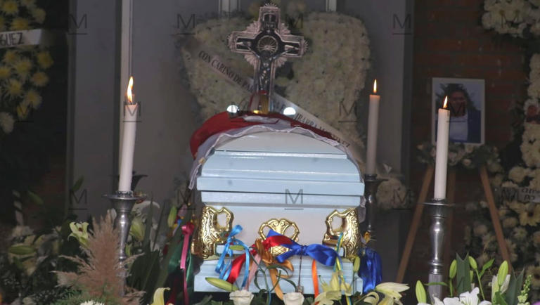 Entre llantos y recuerdos despiden a Ulises Martínez, joven asesinado ...