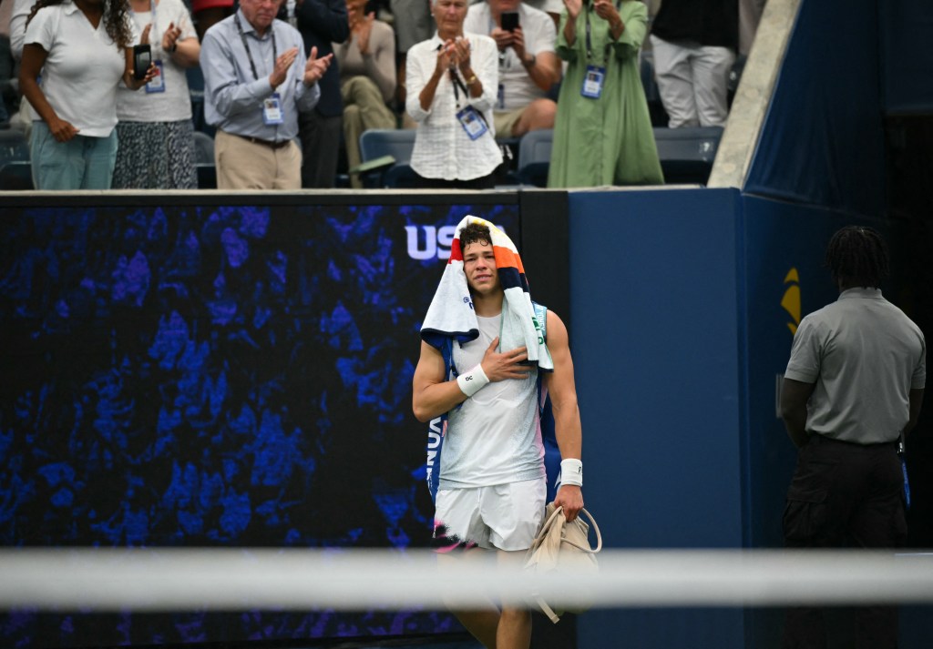 Ben Shelton retires from third-round match with injury in US Open crusher
