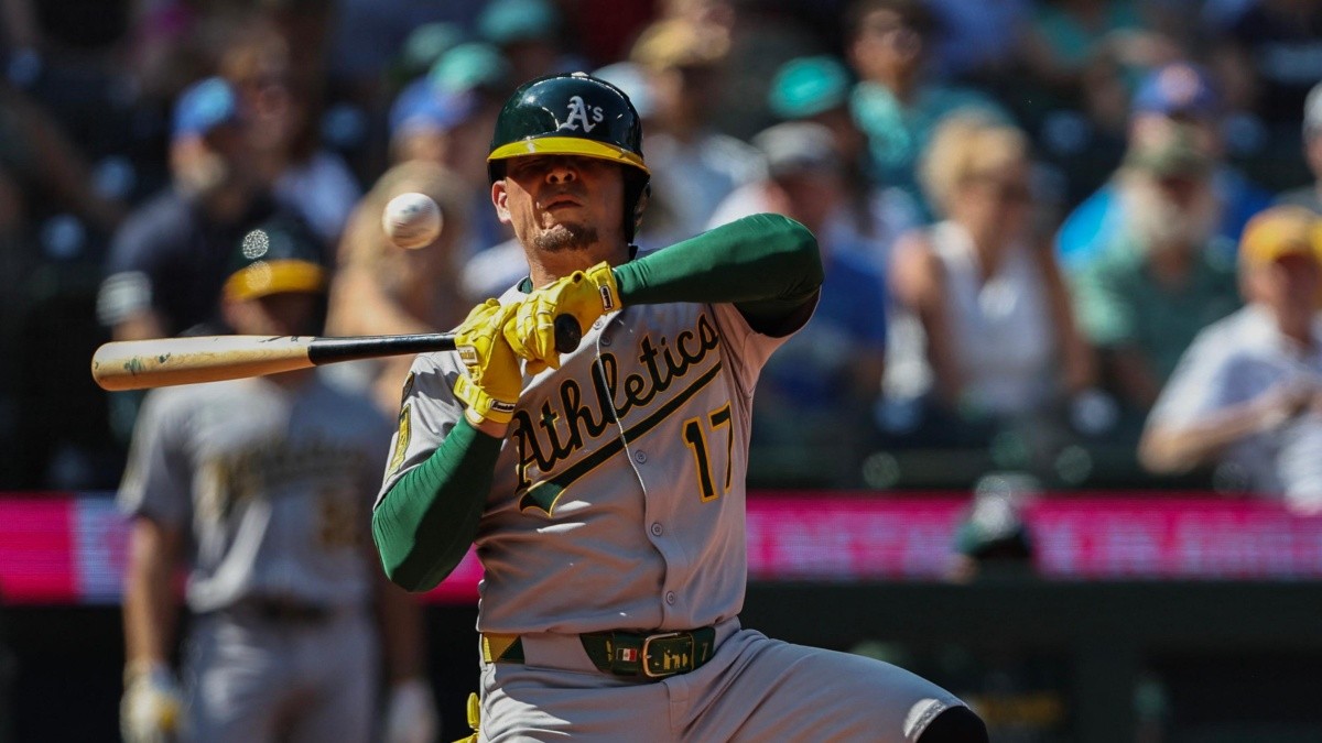 MLB: Is Luis Urías a Playoff Team Option? Here's the Signing Deadline