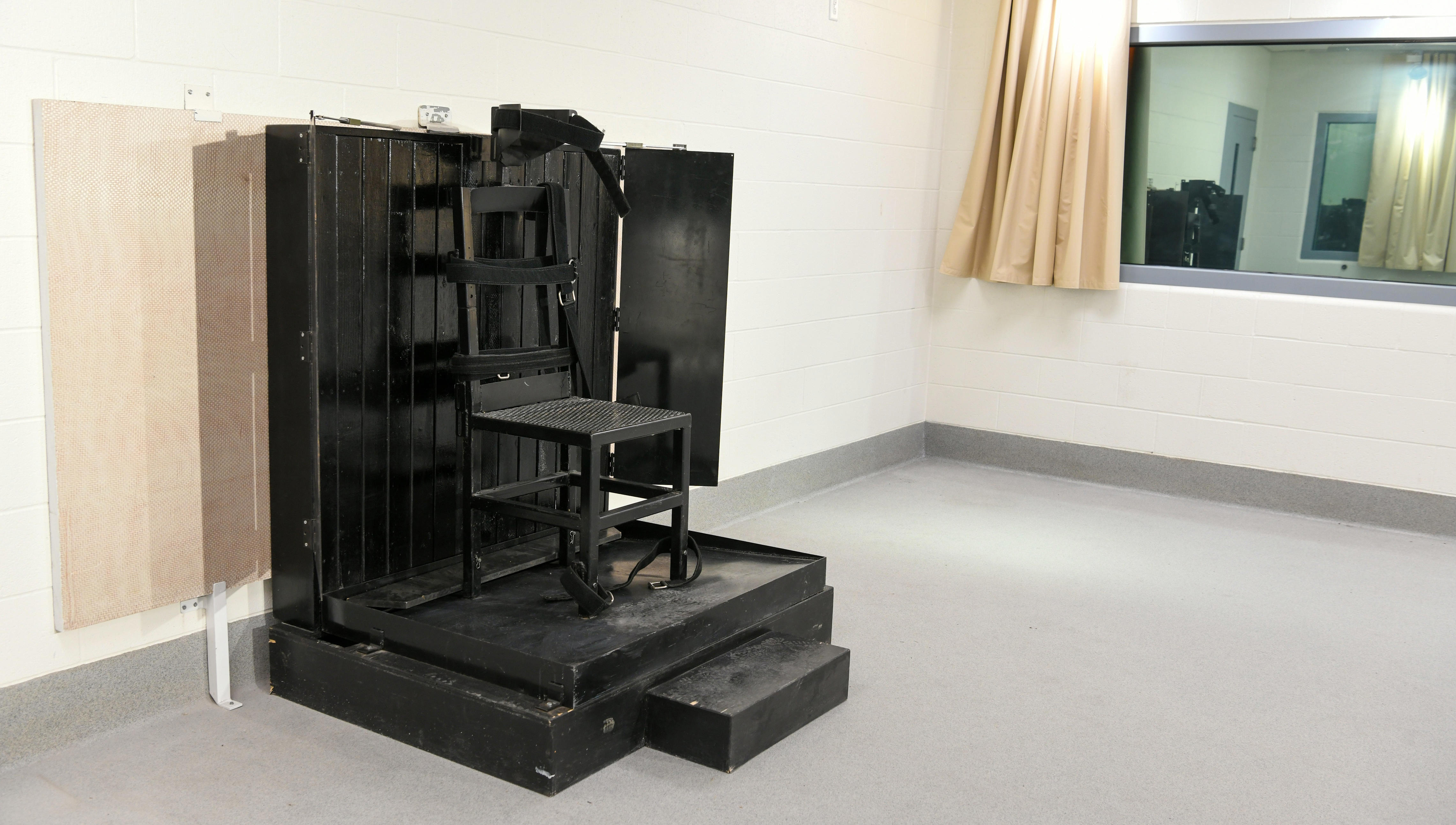 Photos show firing squad chair in Utah's execution chamber