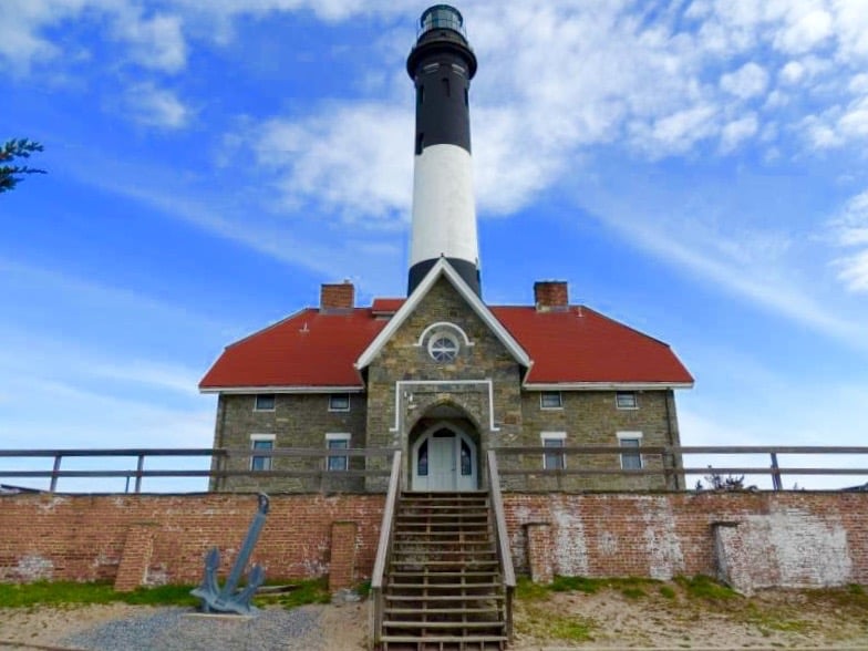 Police probe death of man who fell from Fire Island Lighthouse