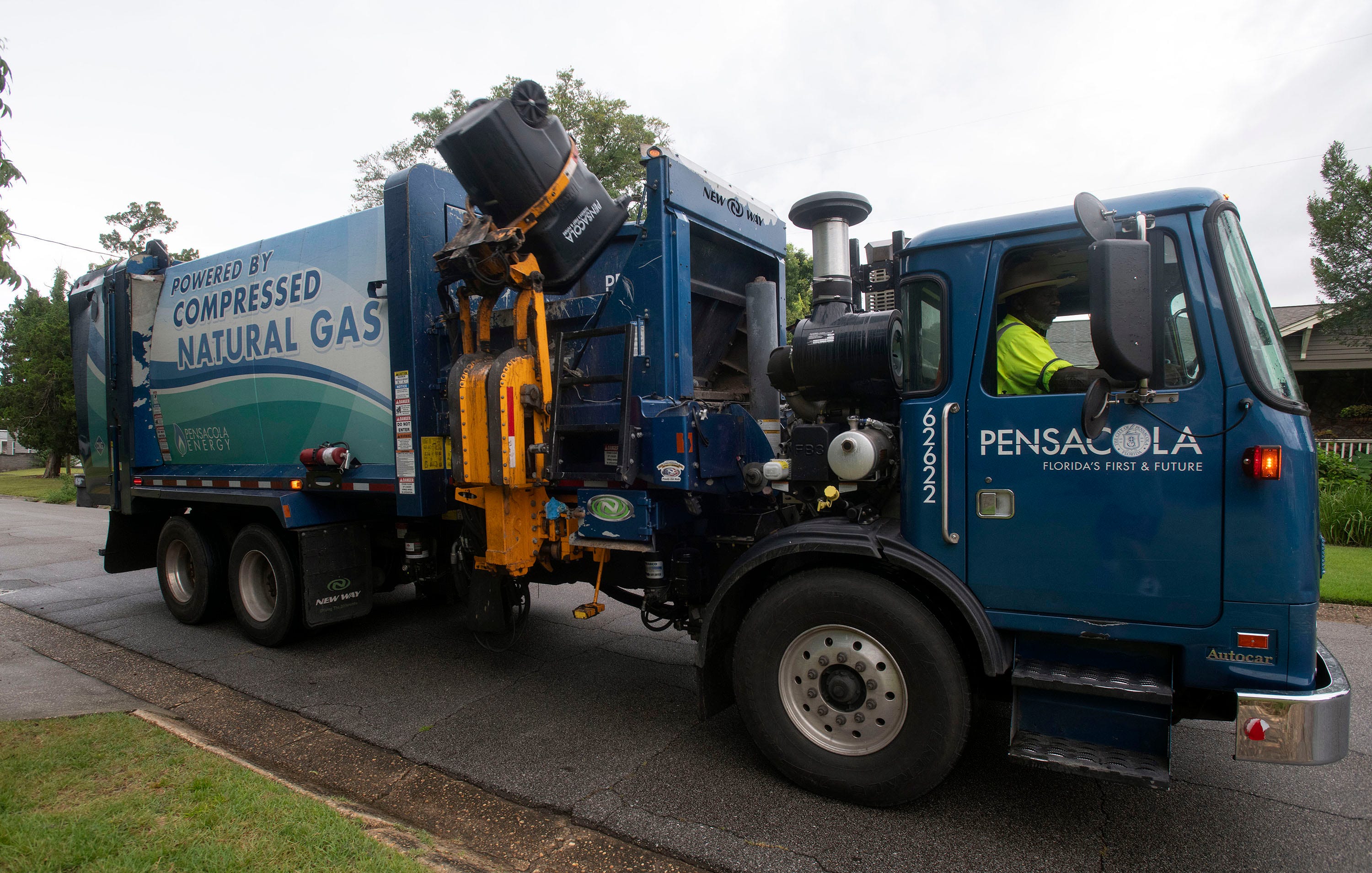 How will Labor Day affect trash pick-up in Pensacola, Escambia and ...