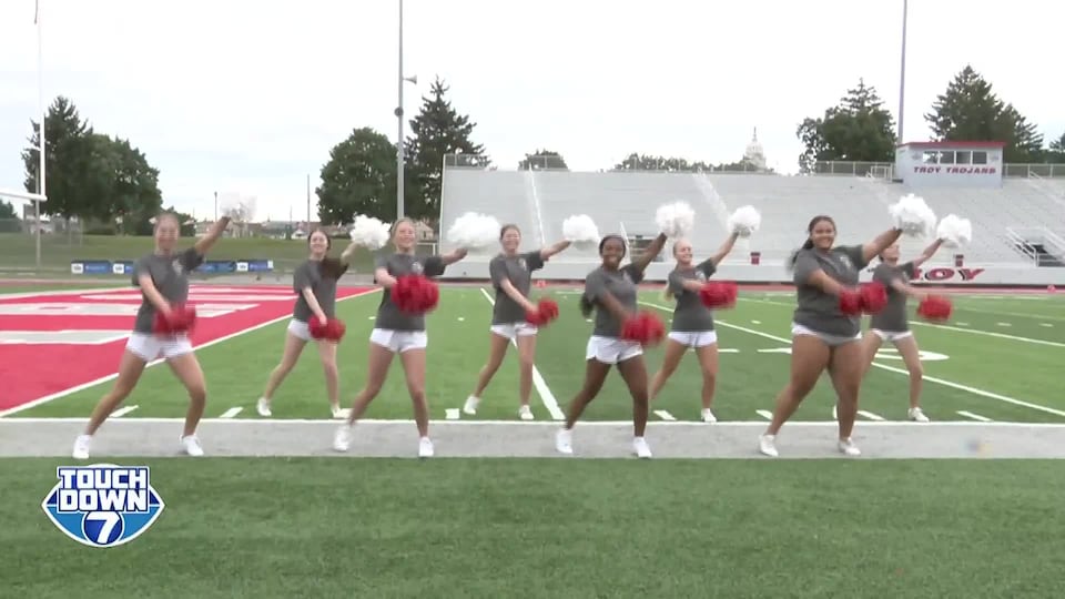 Week 2: Cheerleaders of the Week - Troy Cheer Squad