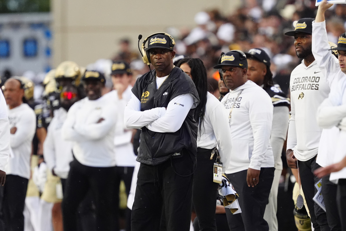 College football transfer starting 'bidding war' at $2.5 million