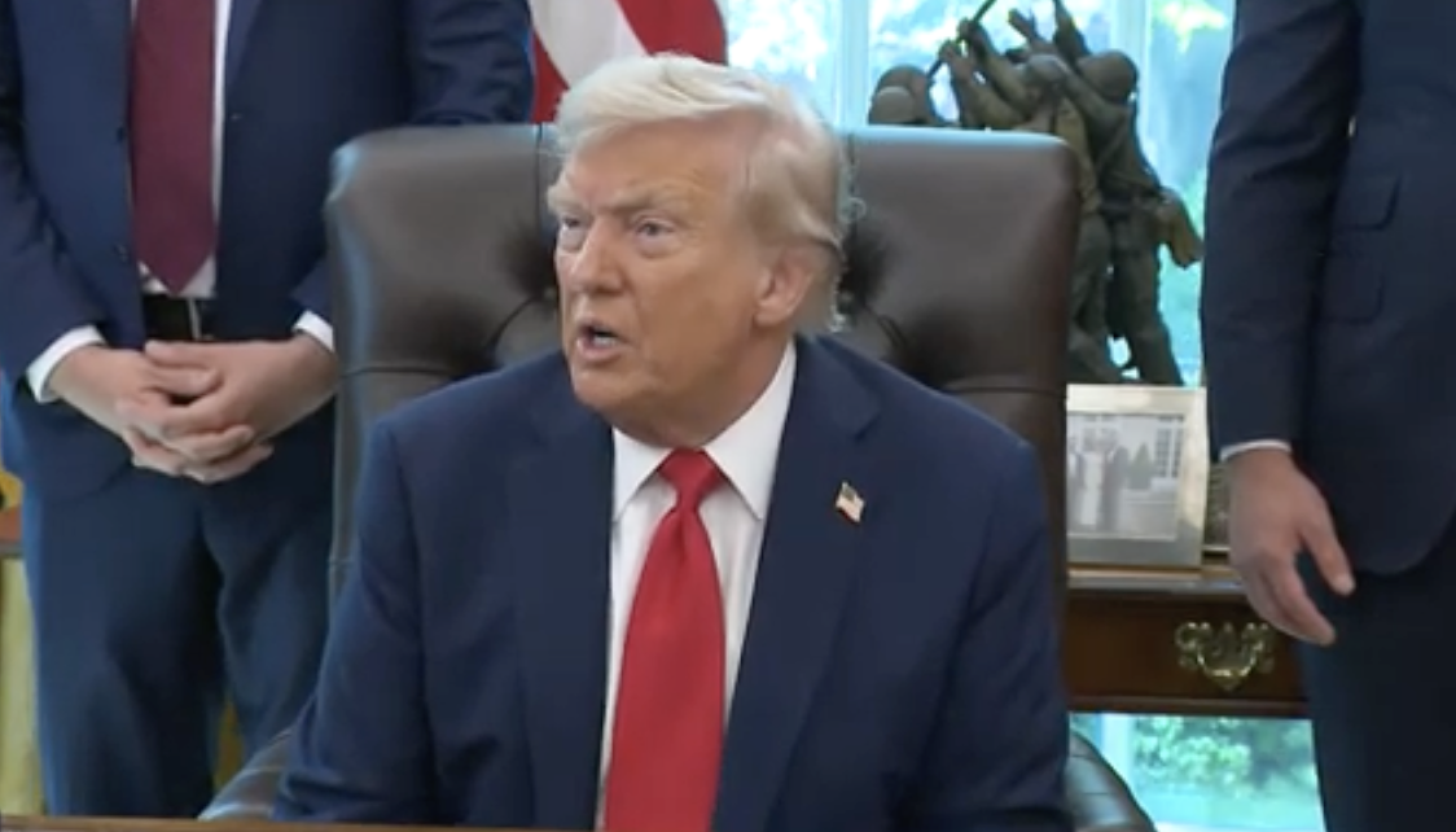 'Get Out Of The Room': Trump Loses His Cool, Halts Remarks In The Oval ...