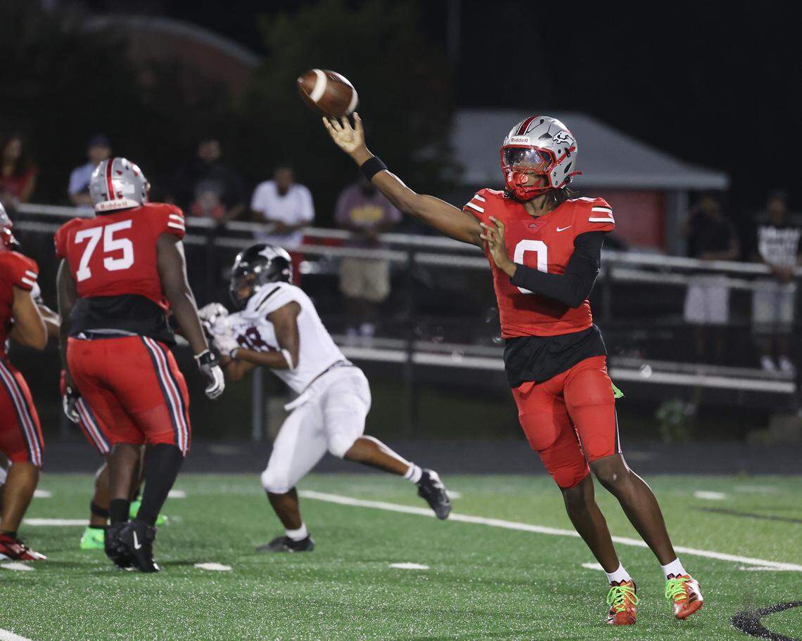 South Pointe overwhelms Rock Hill with rout in high school football rivalry
