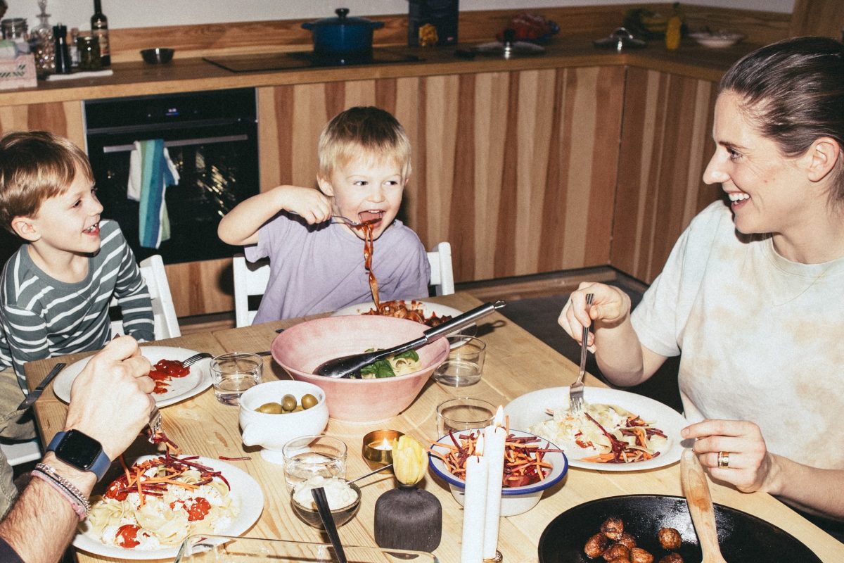 How to cook for a family – while saving money and stressing less