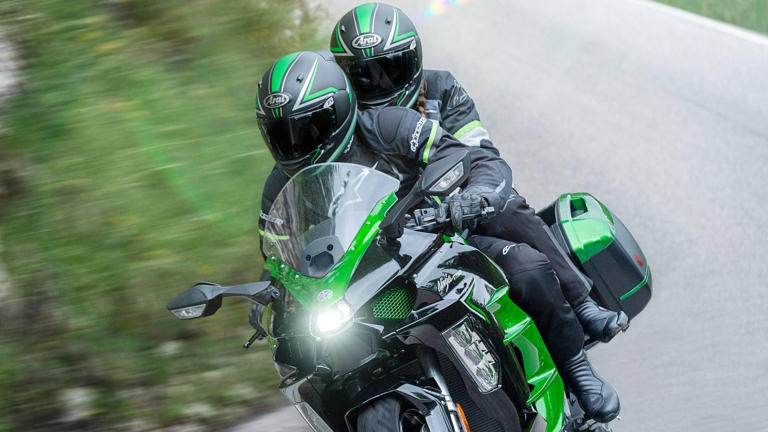10 comfortably fast bikes built for riders who refuse to compromise