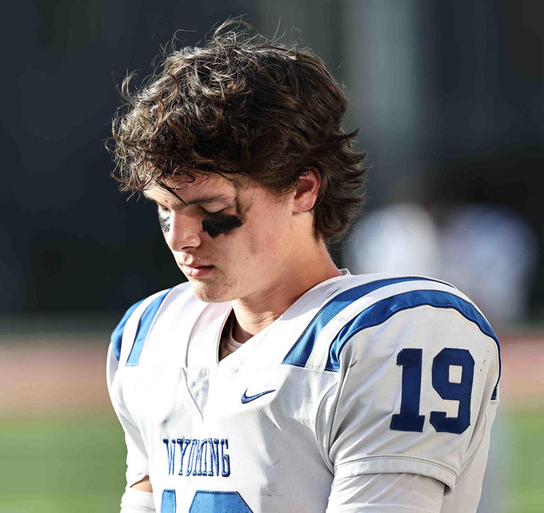 Elder at La Salle, Indian Hill at Wyoming, and other top football games ...