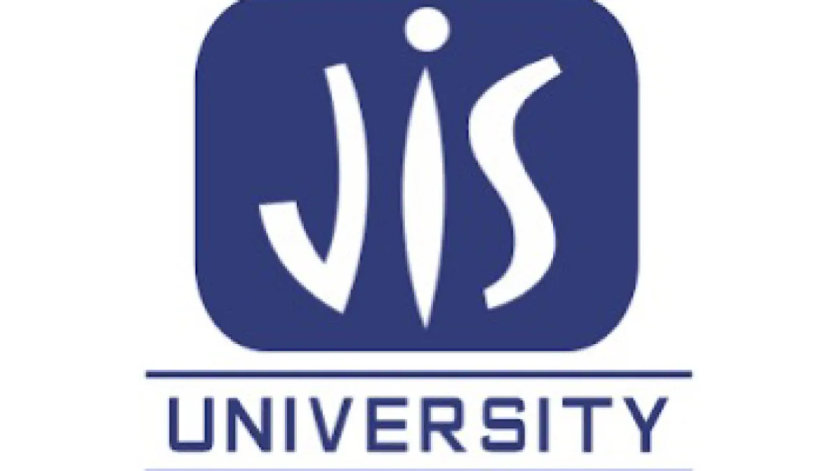 JIS University inducts new 2025-26 batch students