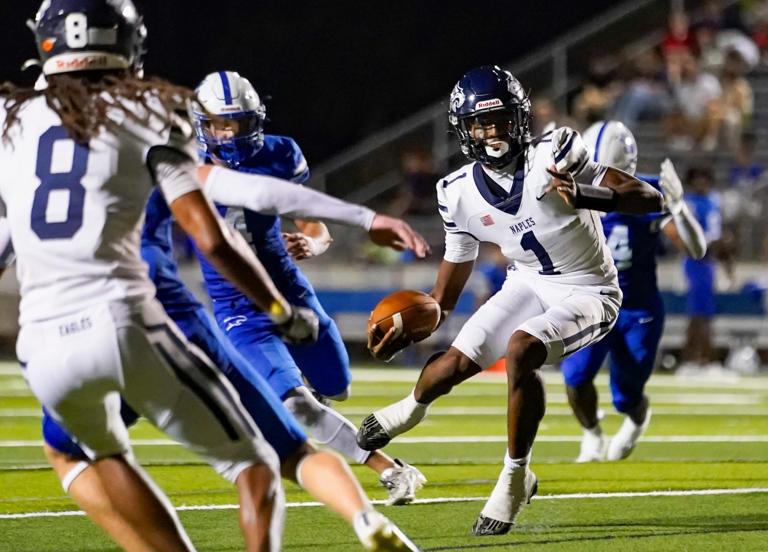 Game Balls: SW Florida high school football top Week 2 performers