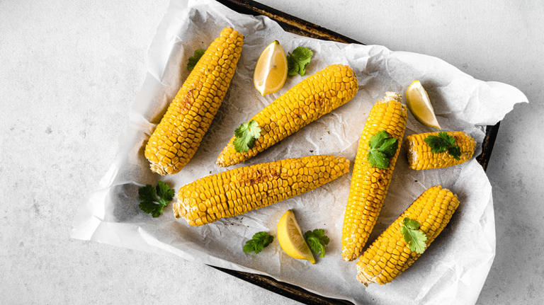 Double The Flavor Of Corn On The Cob By Adding This Ingredient To The Water