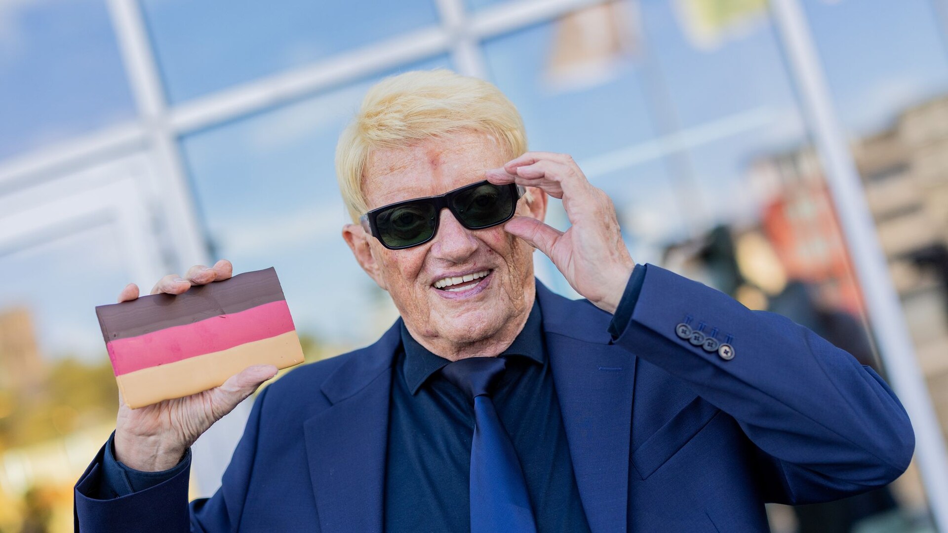Heino polarisiert mit Deutschland-Schokolade: Supermärkte lehnen Verkauf ab