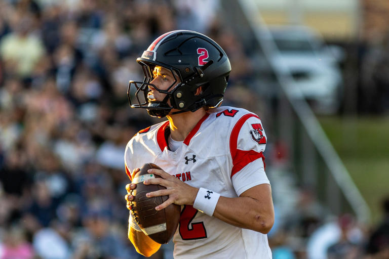 Easton football runs over Spring-Ford again to move to 2-0