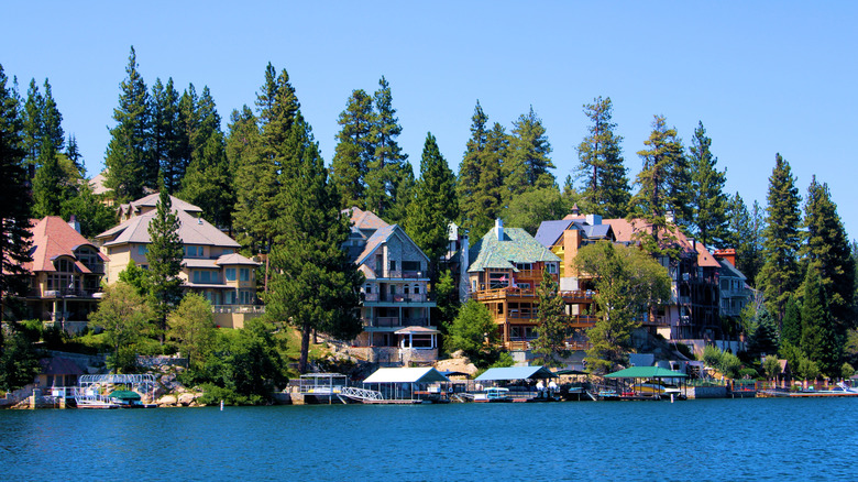 Hidden In 'The Alps Of Southern California' Is A Picturesque Lakeside ...