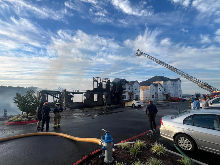 Townhomes under construction catch fire in Rockingham County
