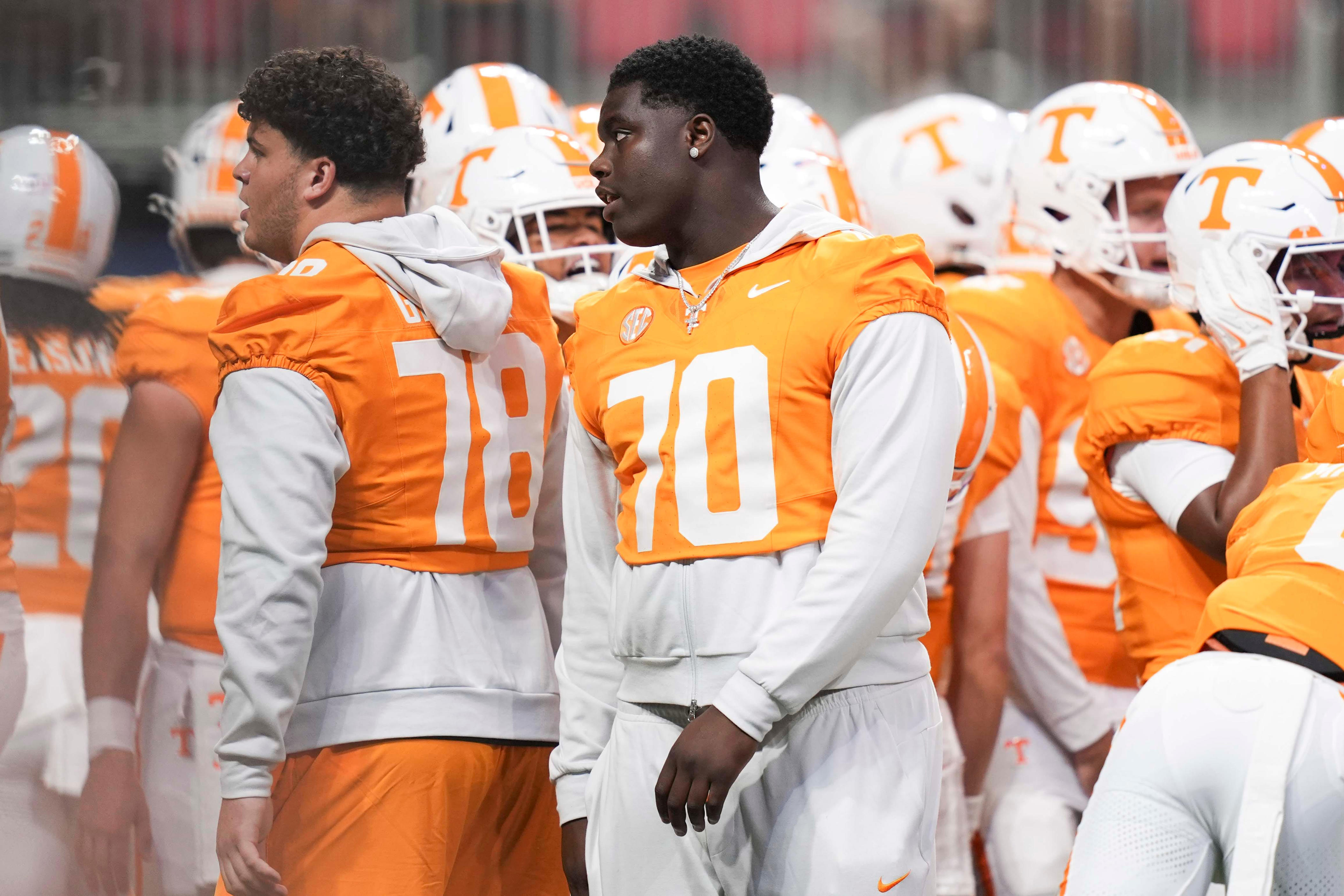 Tennessee OT David Sanders, DT Jaxson Moi questionable vs Georgia | SEC ...
