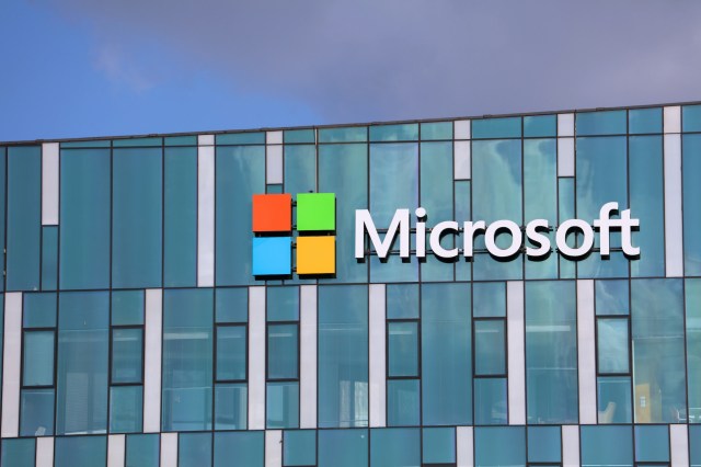 Microsoft user sues company after old operating system is discontinued ...