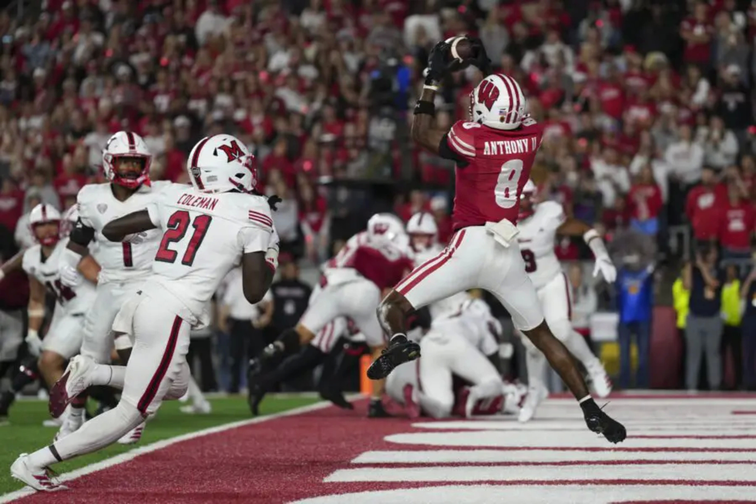 Wisconsin Badgers: Stock Up, Stock Down Players Following Strong 17-0 Win