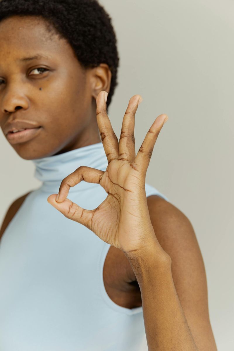 14 Remarks That Can Undermine Someone's Self-Love Journey