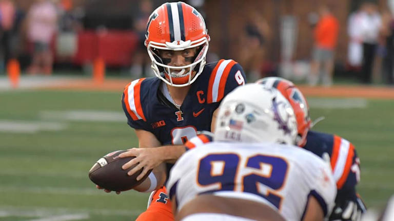 Illinois' Luke Altmyer Shines vs. Western Illinois – But Has Room for ...