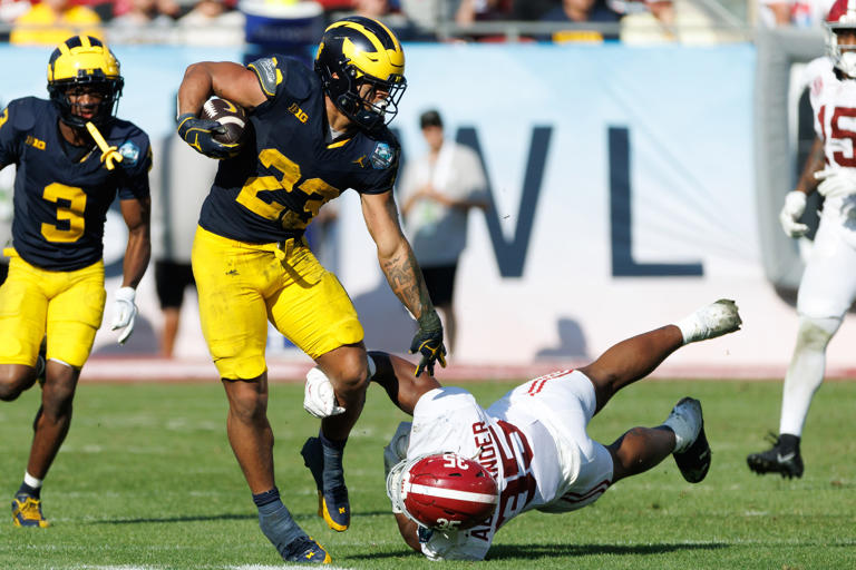 Michigan vs. New Mexico: Week 1 College Football Betting Odds ...