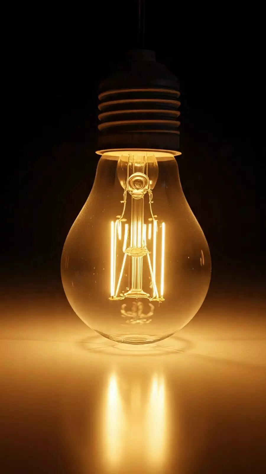 10 Tech Tips To Save On Monthly Electricity Bills