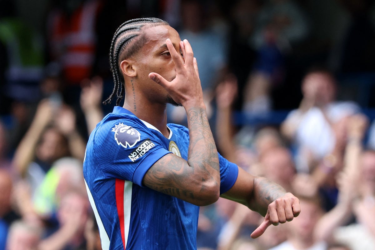 Chelsea vs Fulham live: Fernandez doubles Blues lead after King goal ...