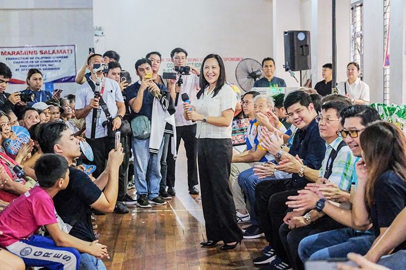 Operation Damayan, FFCCCII bring relief to 3,500 families in Quezon City