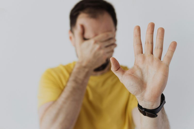 12 Clear Signs of Male Fragility