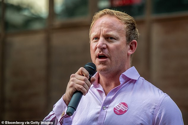 Angela Rayner's boyfriend 'works for lobby group whose client was ...