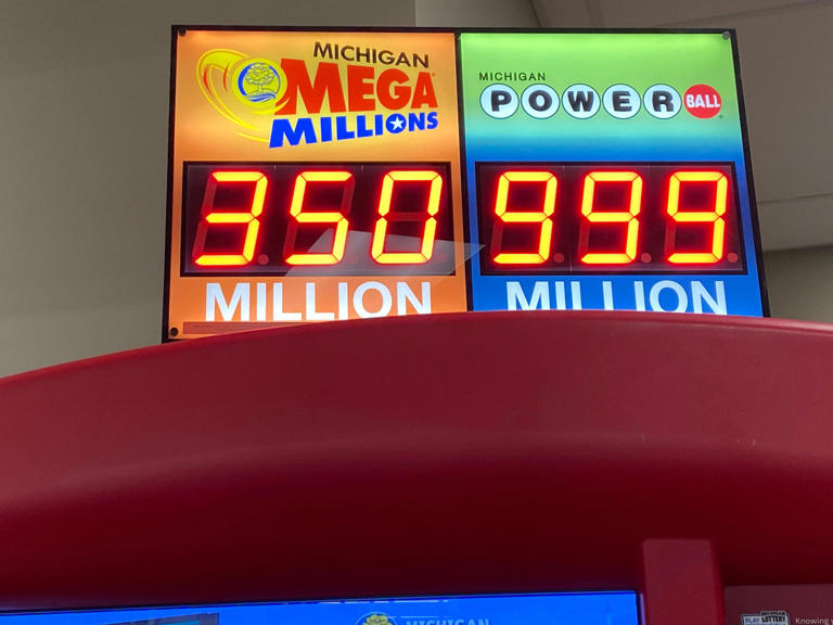 Florida ticket wins big in Saturday, Dec. 6 Powerball. Check your numbers