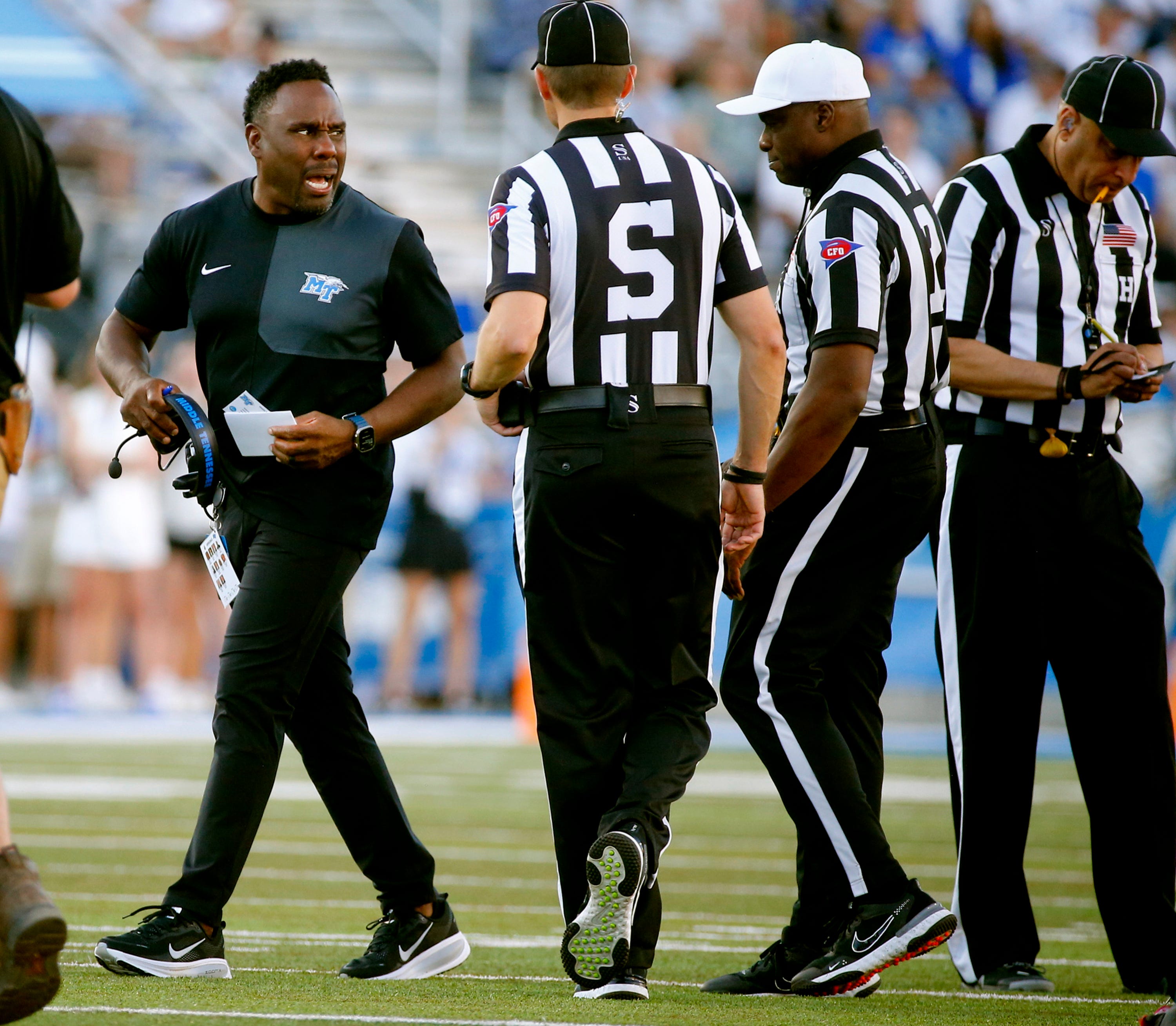 MTSU football vs Wisconsin highlights: Badgers dominate second half