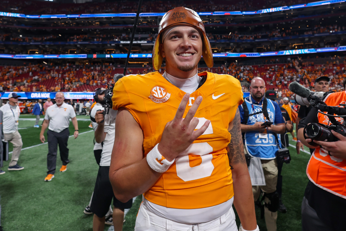 Joey Aguilar makes Josh Heupel look very smart in Tennessee Vols debut after offseason of Nico ...