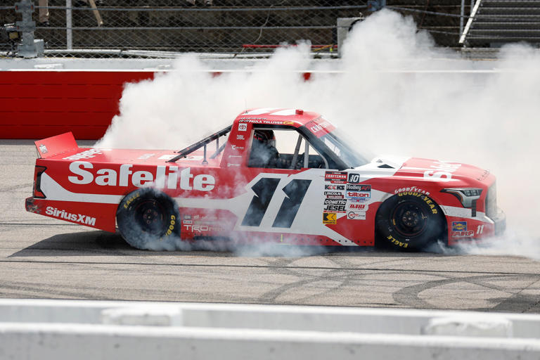 Corey Heim wins NASCAR Truck Series playoff race at Darlington in 2025