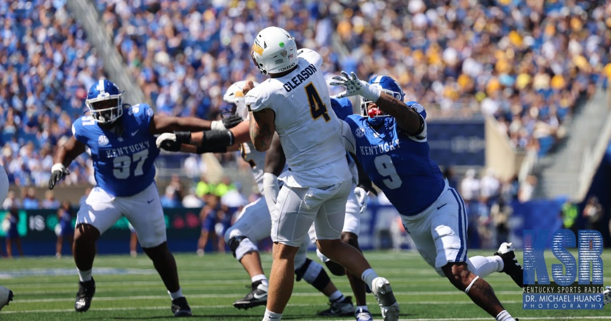 Steven ‘Sack Em’ Soles Lives Up To His Nickname for Potent Kentucky ...