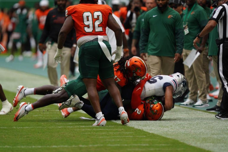 FAMU football can't get going in loss vs Howard Bison in Orange Blossom ...