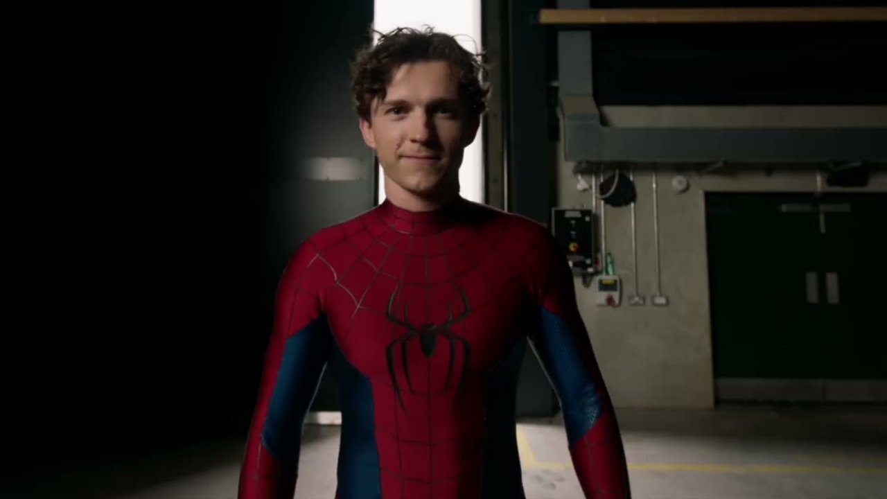 Spider-Man’s Classic Suit Returns | Marvel Fans React to Retro Red ...