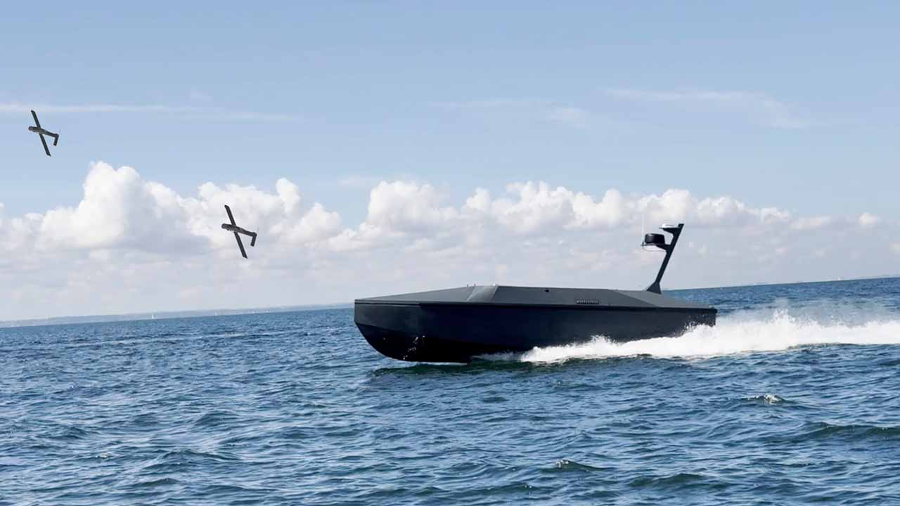 La Pologne présente le drone naval StormRider capable de lancer des UAV ...