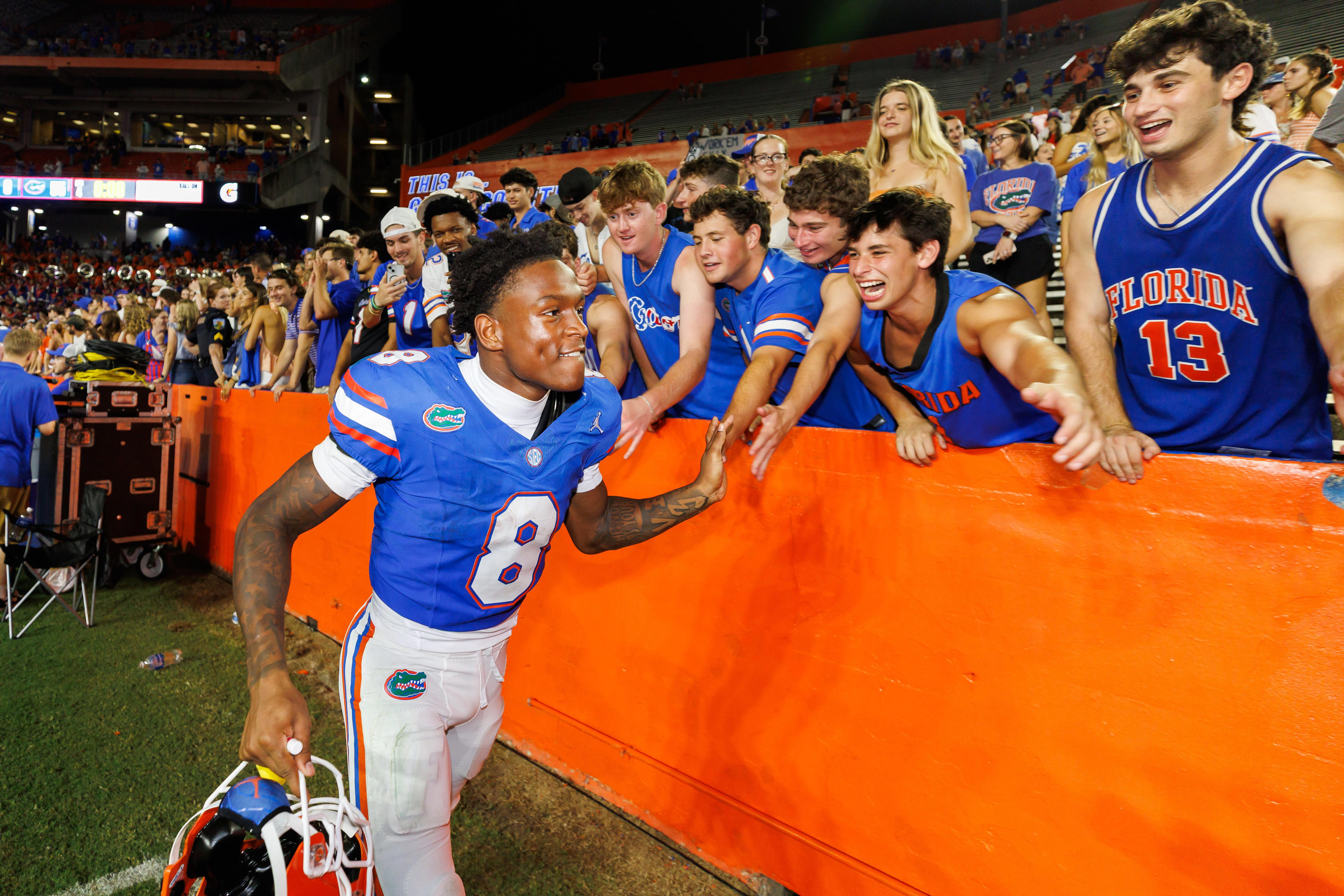 Gators drop a spot in ESPN college football power rankings despite Week ...